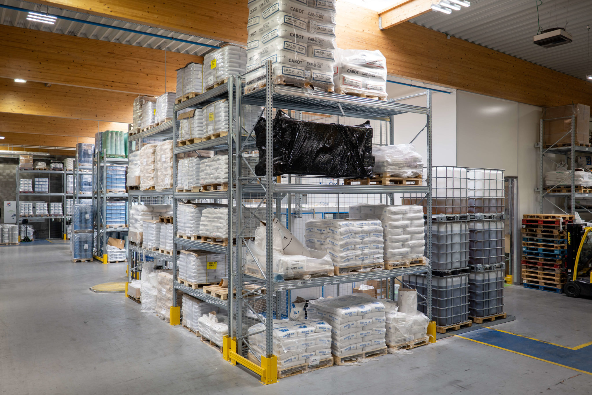 Rayonnages palettes EPSIRACK - Delrez Lourtie S.A.